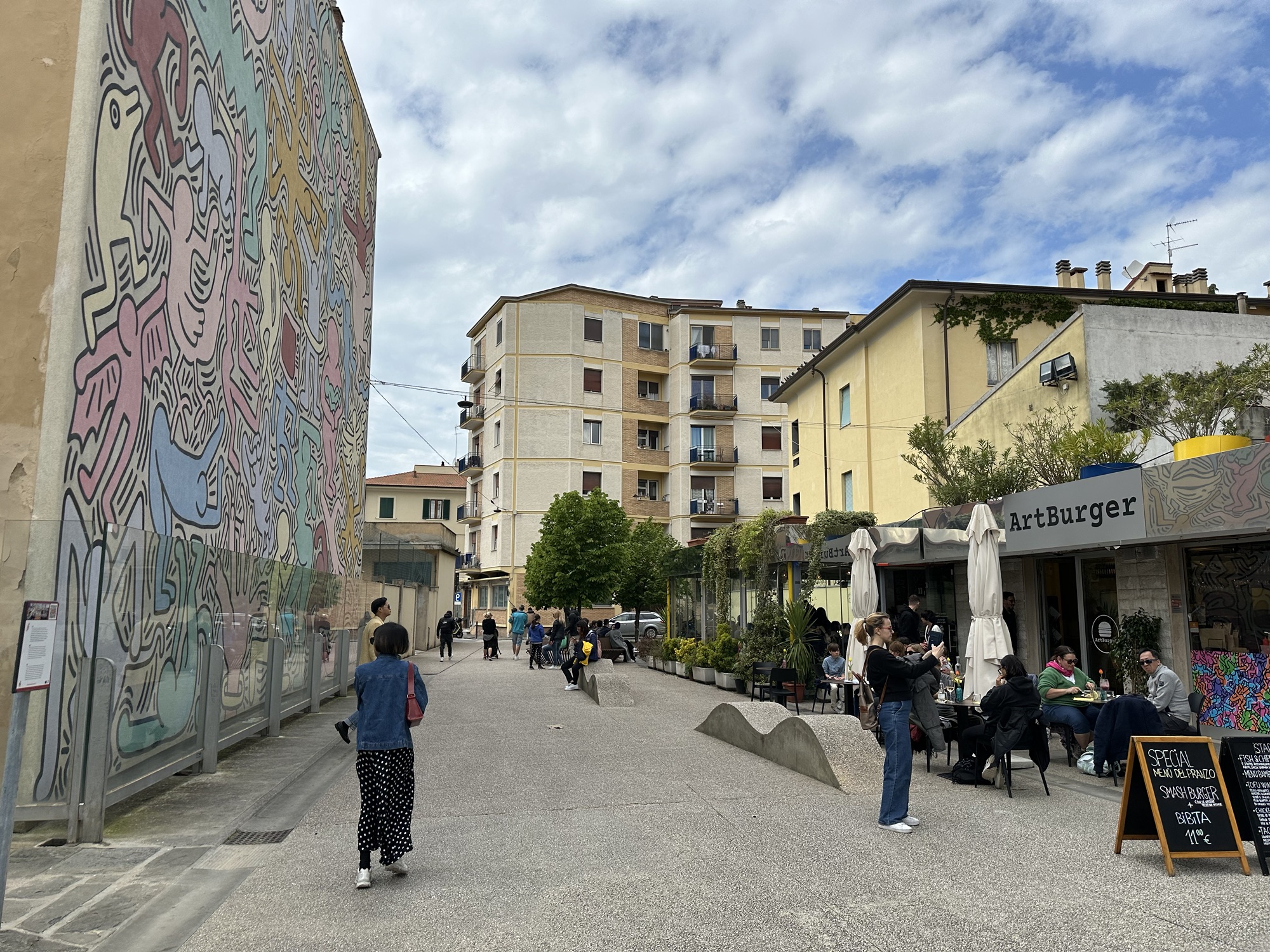 PISA’s Leaning Tower and the Art of Keith Haring | lifeisacelebration